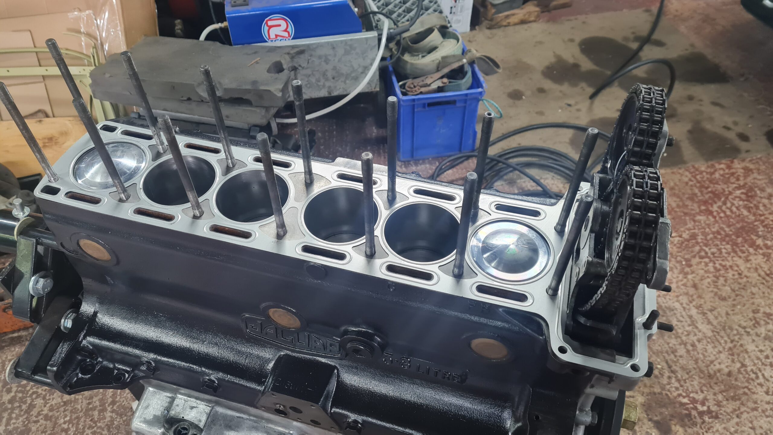 Jaguar XK120 engine build – JDB Classics
